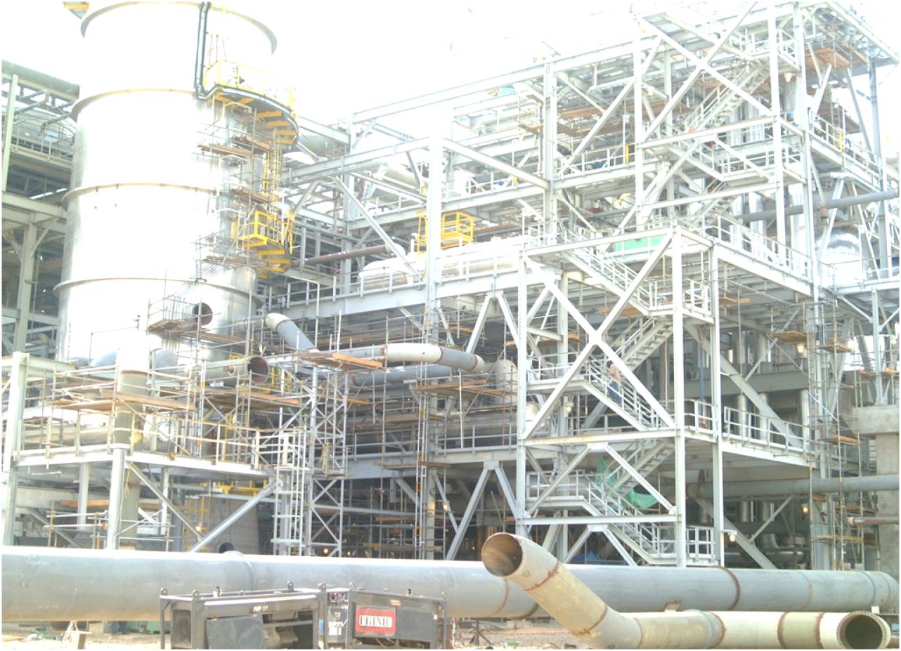 M5000 structural steelwork installation showing multi-level process ...